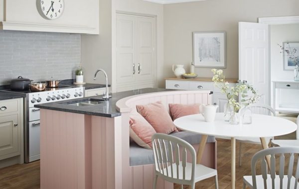Trend Alert: Curved Bench for Kitchens | TrendBook Trend Forecasting