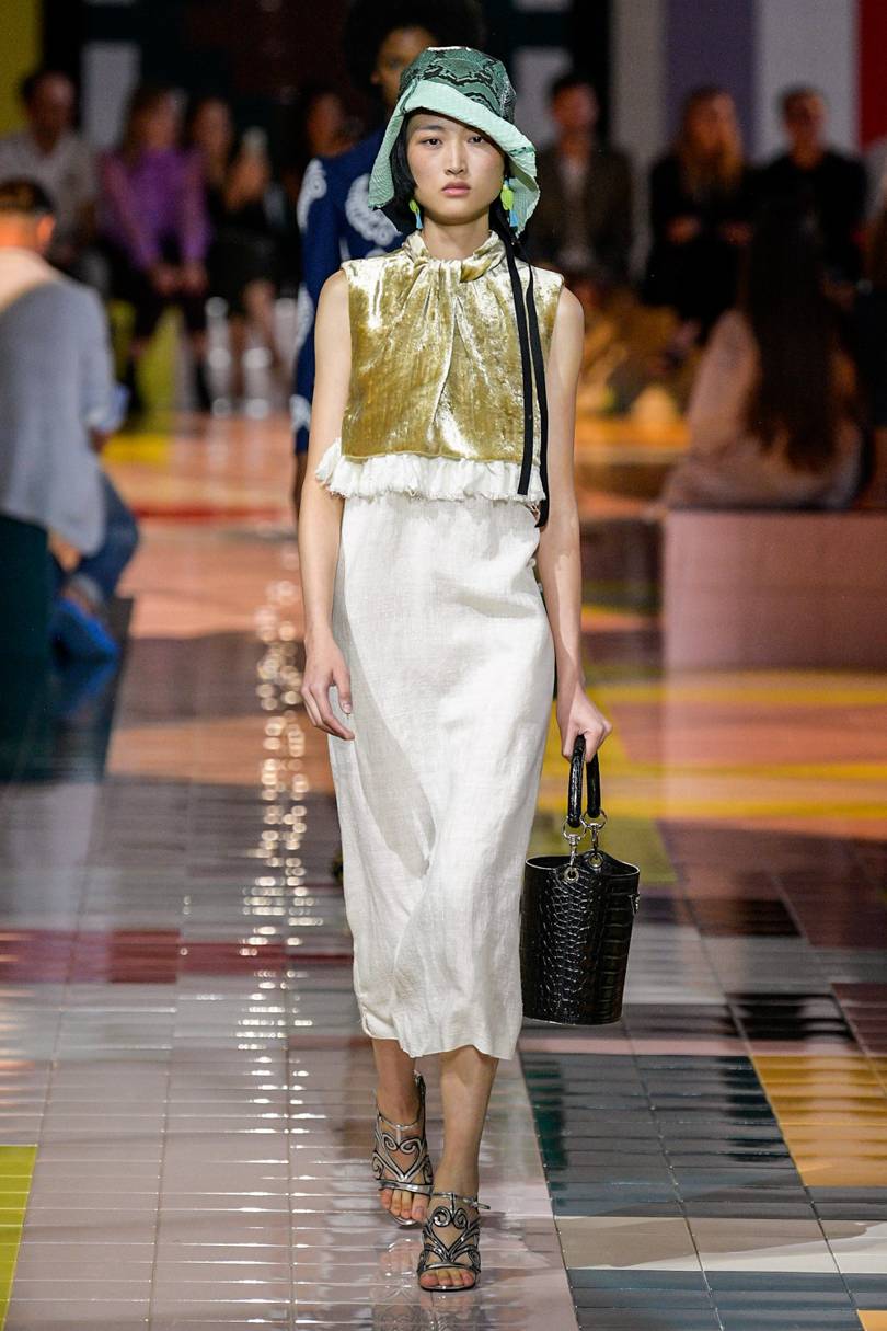 Best Looks Fashion Week from London and Milan | TrendBook Trend Forecasting