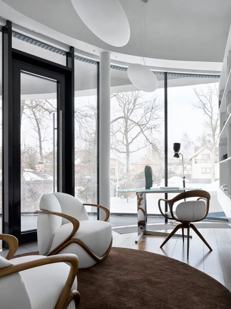 Organic Meets Curved Architectural Design Trend: House in The Landscape ...