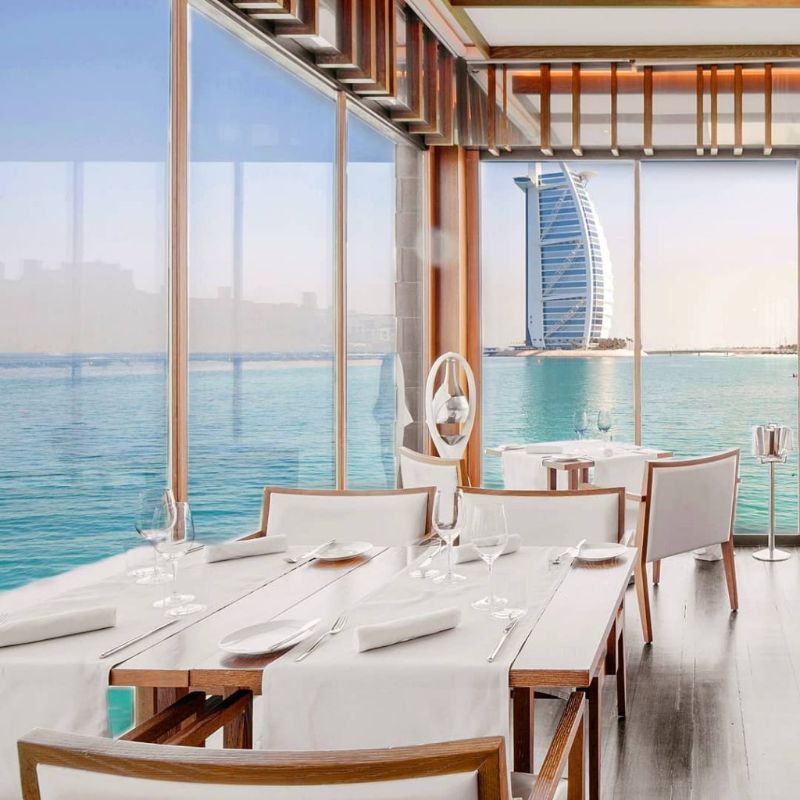 10 best restaurants in the most exclusive holiday destinations ...
